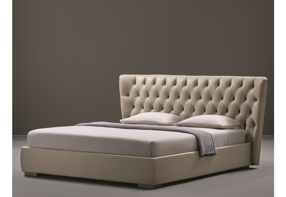 Bodema - VIOLET - Letto matrimoniale in pelle con testiera capitonné ...